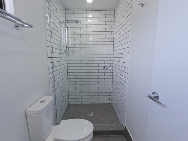 Superior Double Cabin - Superior Double Cabin 4 Berth - Maroochydore