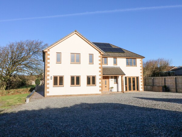 Devon House, Family Friendly, With Hot Tub In Bradworthy - Cornouailles