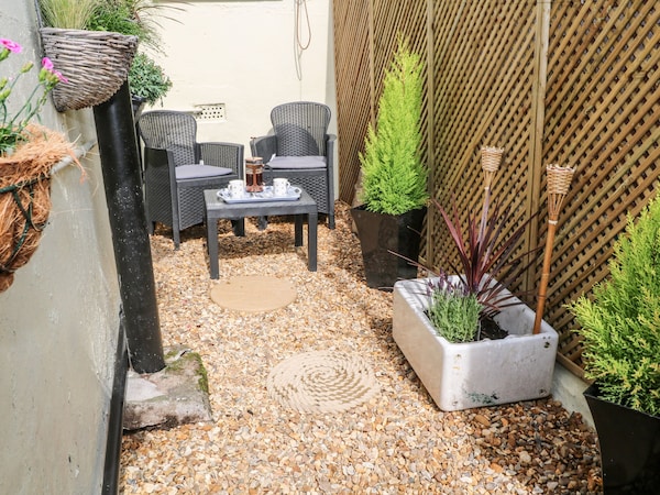 5 Parc Terrace, Pet Friendly, Character Holiday Cottage In Newlyn - Penzance