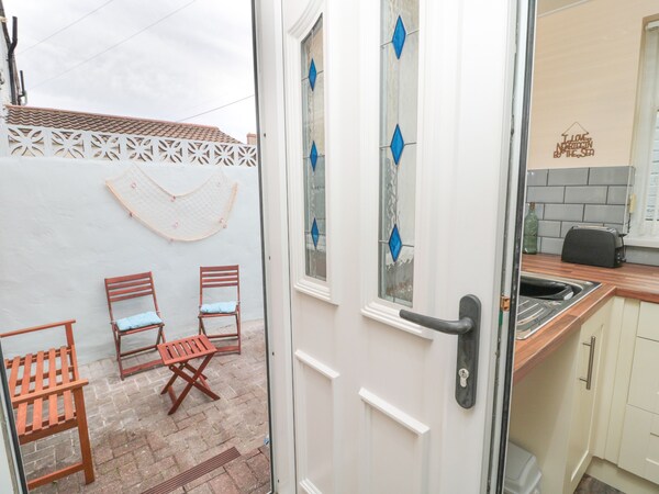Sandy Toes Cottage, Pet Friendly In Newbiggin-by-the-sea - Newbiggin-by-the-Sea