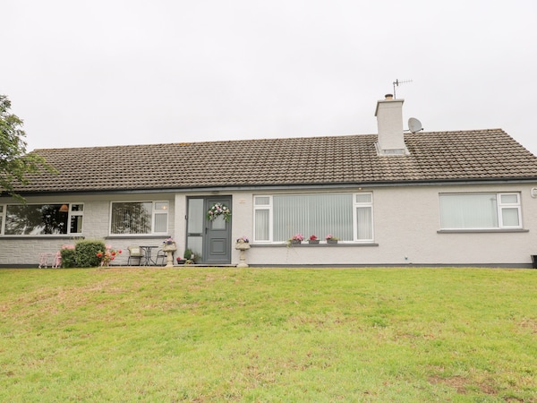 27 Pinewood Hill, Pet Friendly In Warrenpoint, Northern Ireland - Carlingford