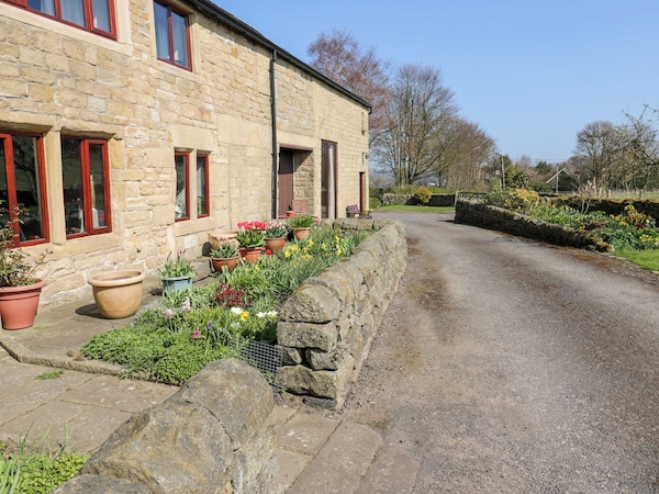 The Barn At Heath Hall Farm, Pet Friendly In Sowerby Bridge - West Yorkshire