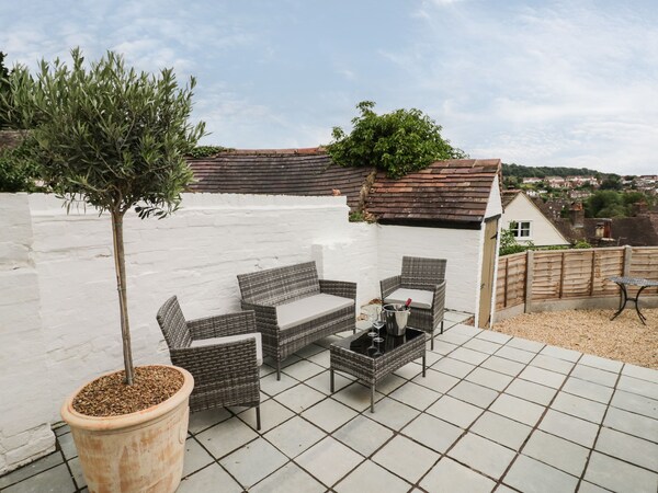 The Postage Stamp, Romantic, Character Holiday Cottage In Bridgnorth - Bridgnorth