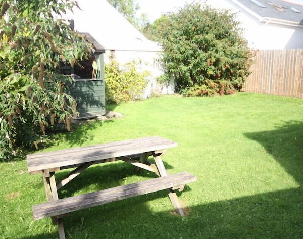 Avoca, Pet Friendly In Rock - Padstow