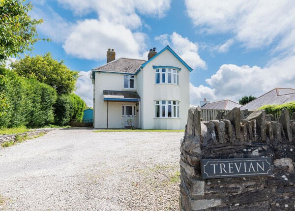 Trevian, Pet Friendly In Rock - Edmonton, UK