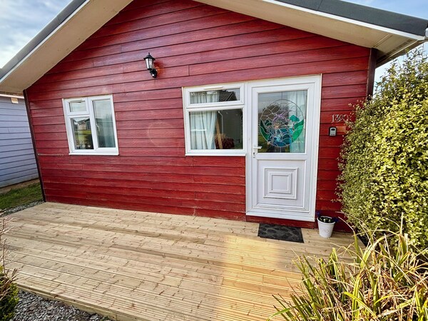 Trevone - Chalet 130, Family Friendly, With A Garden In St Merryn - Constantine Bay