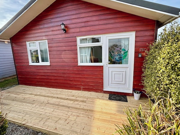 Trevone - Chalet 130, Family Friendly, With A Garden In St Merryn - Constantine Bay