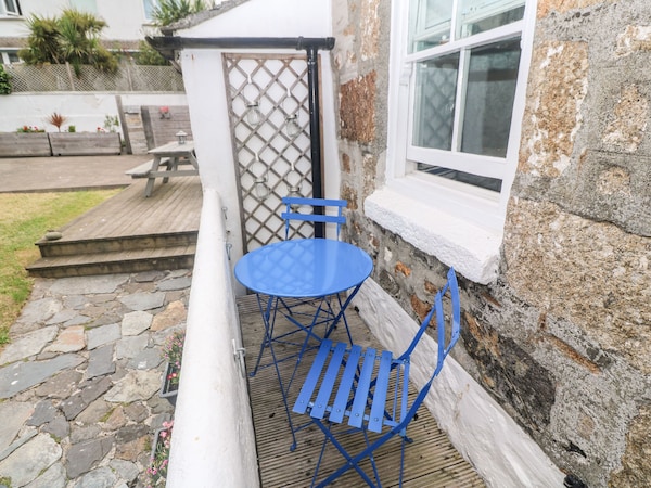 The Little Net Loft, Pet Friendly, With Open Fire In Mousehole - Newlyn