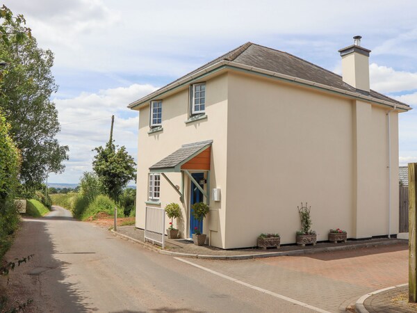 Olive Tree Cottage, Family Friendly, With Open Fire In Aylesbeare - Sidmouth