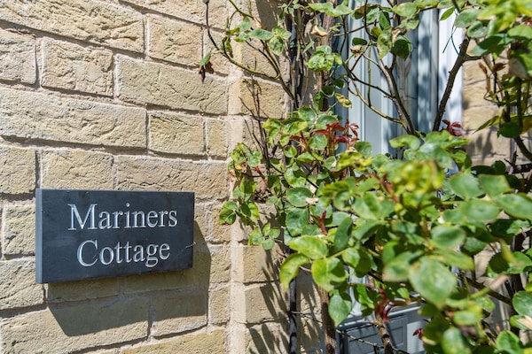 Marina's Cottage, Pet Friendly, Country Holiday Cottage In Pakefield - Lowestoft