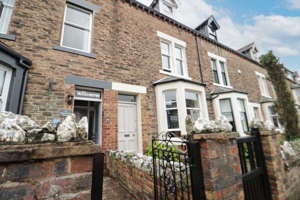 Shields, Pet Friendly, Character Holiday Cottage In Keswick - Keswick