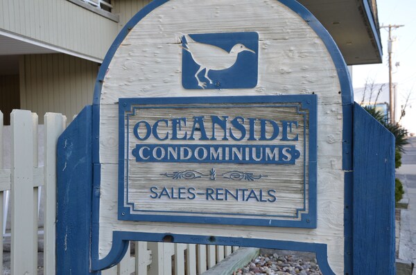 Come See This (1) Bedroom, (1) Bath Condo Just Steps From The Beach And Boardwalk - Ocean City, NJ