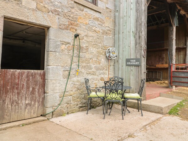 The Granary, Pet Friendly, Character Holiday Cottage In Rothbury - Rothbury
