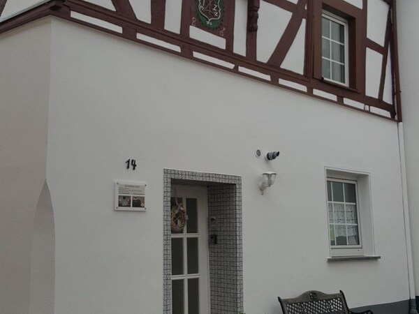 Holiday Home Emil - Holiday Home "Emil", Shower, Toilet - Beilstein