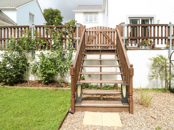 Charlecote House, Family Friendly, With A Garden In Saundersfoot - Saundersfoot