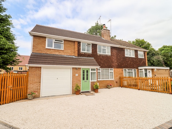 17 Sands Close, Pet Friendly, With Open Fire In Broadway - Cotswolds