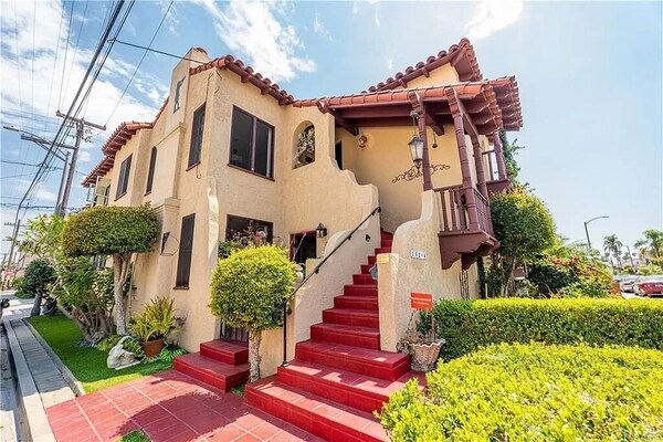 Quincy La Casa - Long Beach, CA