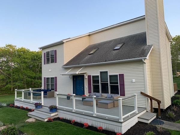 Beautiful Contemporary Home, Edgartown Morning Glory Farm - Lighthouse Beach, Edgartown