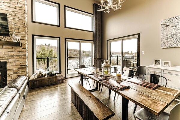 Magnificent Cottage On Lac Barron, Near Morin-heights, Navigable Lake - Mirabel