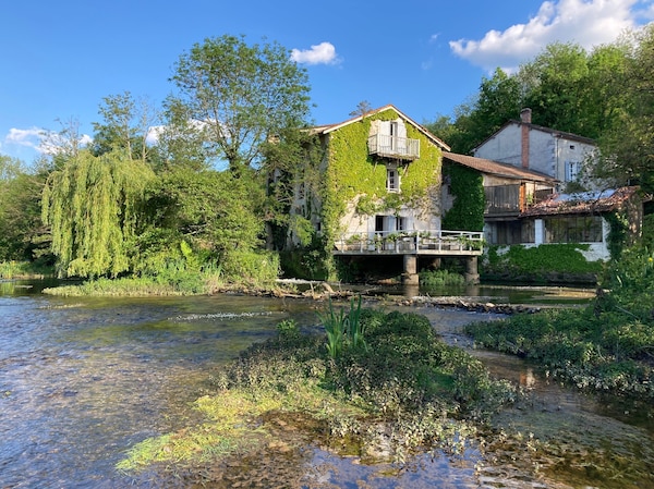 The Small Station By The River - Ribérac