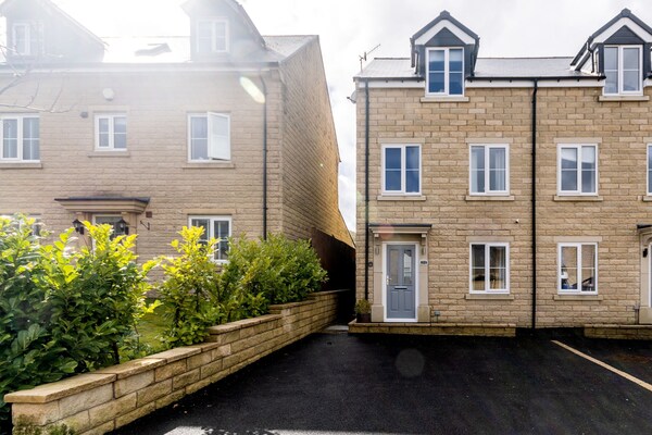 Burbage View, Family Friendly, With A Garden In Buxton - Longnor