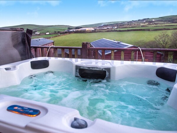 Chi Prenn Byhan, Pet Friendly, Country Holiday Cottage In Tintagel - Port Isaac