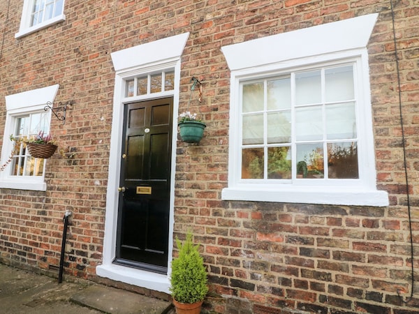 Court Cottage, Pet Friendly, Character Holiday Cottage In Ripon - Thirsk