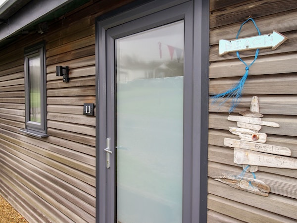 Beside The Sea, Family Friendly, Character Holiday Cottage In Eype - Bridport