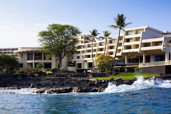 3 X Ocean View 2 Double Beds At Outrigger Kona Resort And Spa - カイルア・コナ, HI