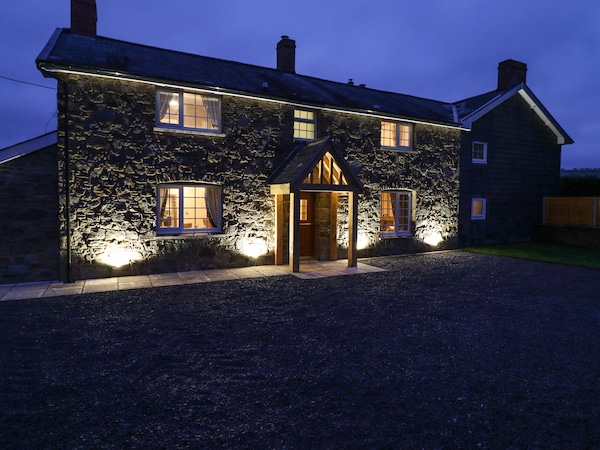 Bodaioch Cottage, Pet Friendly, With Hot Tub In Caersws - Llanidloes