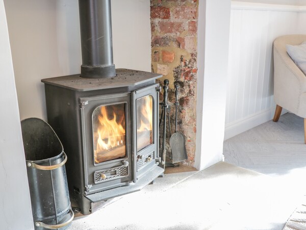 Voebroch, Pet Friendly, Character Holiday Cottage In Lythe - Sandsend