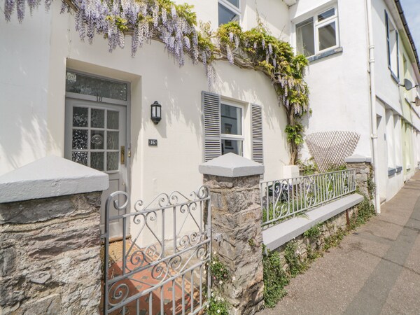 Saltwater Cottage, Family Friendly, With Open Fire In Babbacombe - Torquay, UK
