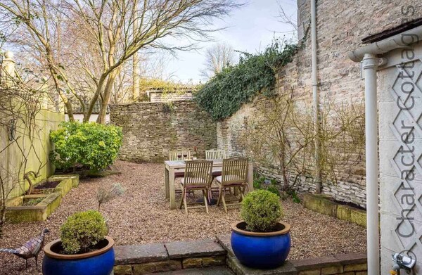 Little Culver, Pet Friendly, With Open Fire In Minchinhampton - Tetbury