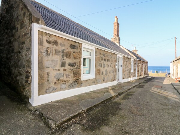 Seaspray Cottage, Pet Friendly, Country Holiday Cottage In Buckie - Moray