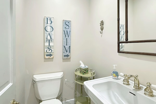 Charming Guesthouse In The Center Of Historic Downtown Lewes - Delaware