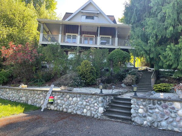The Beach House At Maple Beach - Tsawwassen