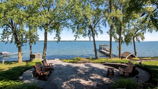 Cayuga Belle: Gorgeous Cayuga Lake Estate! Fabulous Views! - Aurora, NY