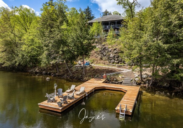 Unique 7bed 5bath Cottage On The Joe River! - Ontario