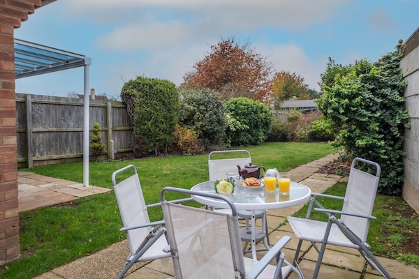 Kittiwake - Sleeps 7 Guests In 3 Bedrooms - Aldeburgh