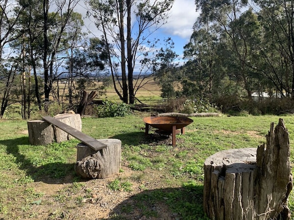 For A Unique Farm Stay In The Quaint Countryside Of Rylstone - Blue Mountains