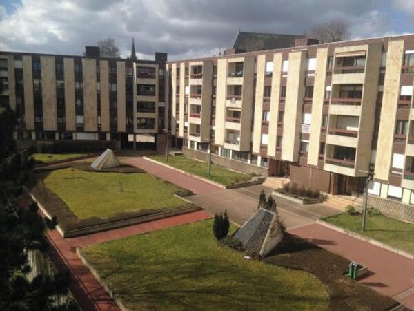 Homerez - Appartement Confortable Metz 51m² + Parking - Montigny-lès-Metz