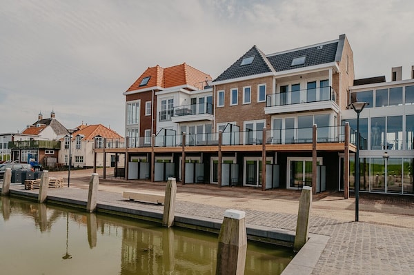 Residence Oude Haven Suite 1 - With Terrace - Zeeland