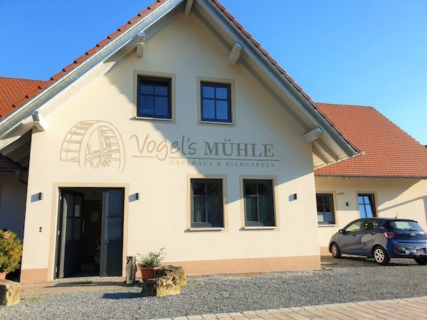 Doppelzimmer Für 2 Gäste Mit 20m² In Schesslitz (163850) - Memmelsdorf