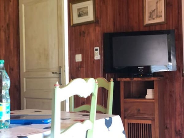 The Gite Of Lily's Chalet Sleeps 4 - La Salvetat-sur-Agout