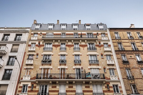 Charming 1 Bedroom Levallois/paris - Civil Lease - Levallois-Perret