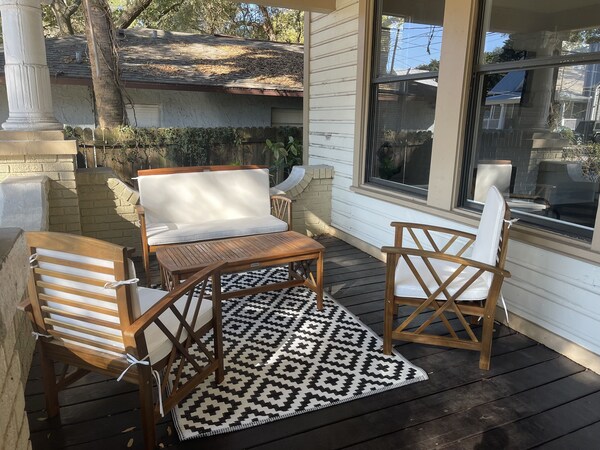 Luxury Bungalow - 5 Minutes To Downtown And The Riverwalk - Tampa, FL