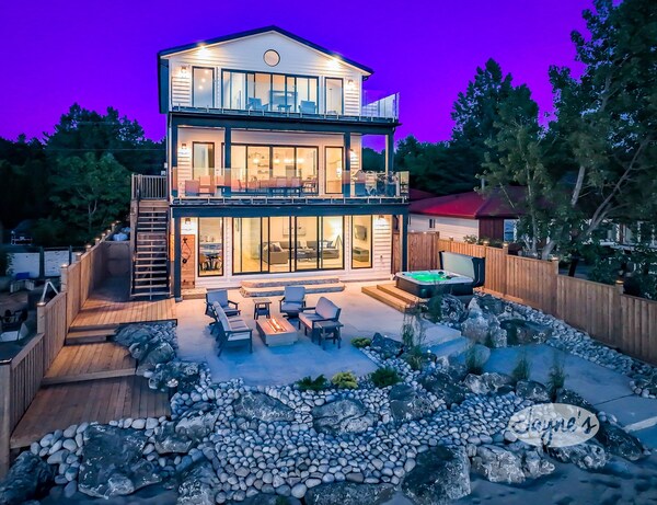 4bed 5bath Brand New Beach House In Tiny! West Exposure! Sunsets! Hot Tub! - Ontario