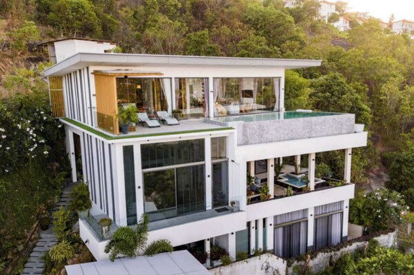 Sunrise Seaview Private Jet Plunge Pool Suite - Ko Samui