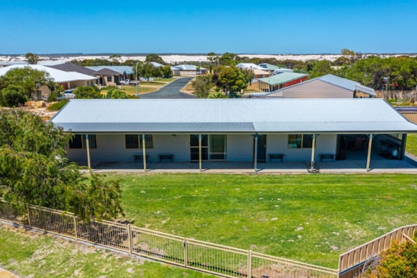 Sand And Sea Escape Lancelin - Lancelin