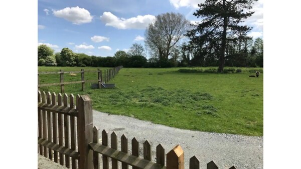 Riverside Stable Cottage, Hunton Yalding Maidstone - Maidstone